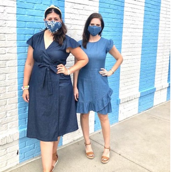 Draper James | Accessories | Draper James Floral Chambray Face Mask ...